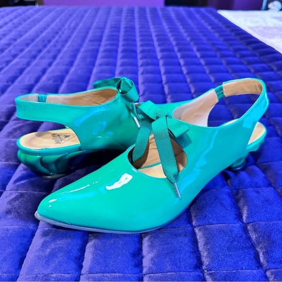 John Fluevog | Shoes | Fluevog Firefly Ficta Elegant Slingback Kitten ...